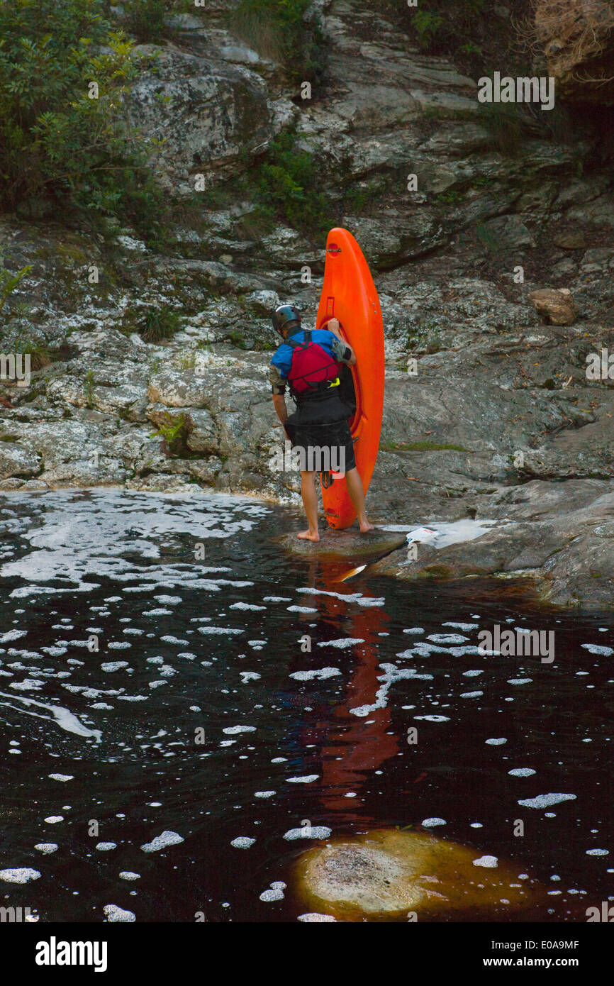 Short kayak hi-res stock photography and images - Alamy