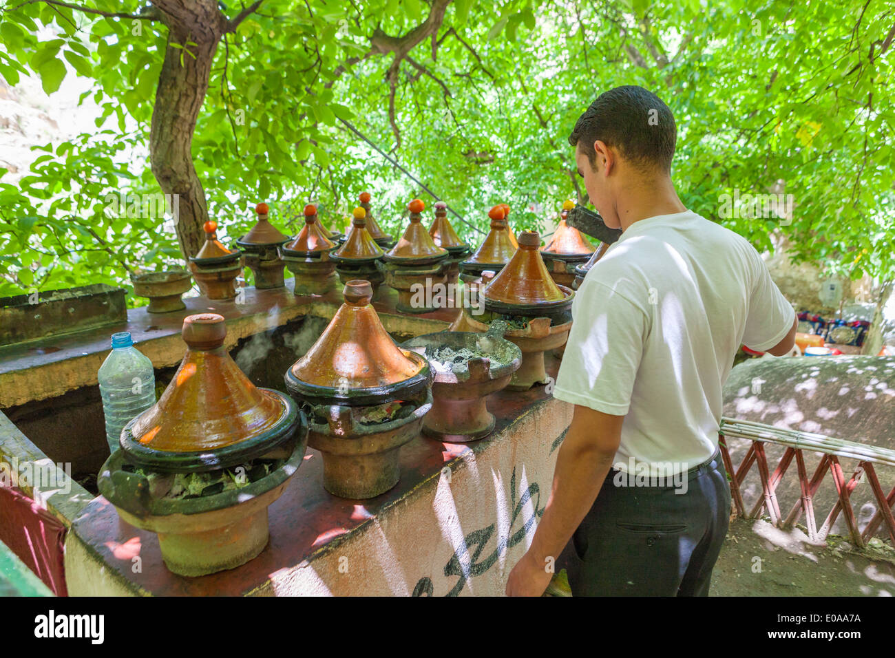 Moroccan pot hi-res stock photography and images - Alamy