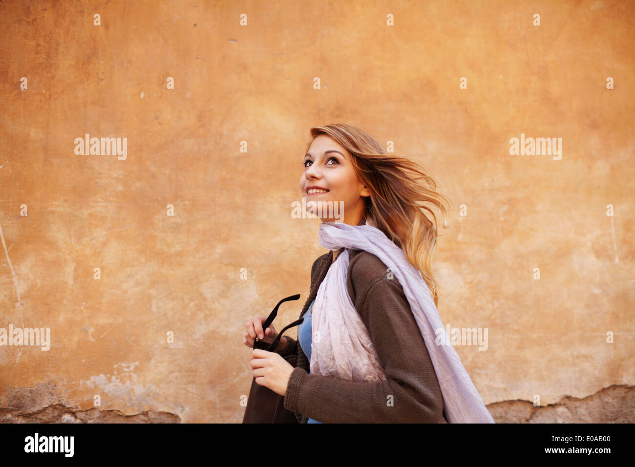 Side sideways hi-res stock photography and images - Alamy