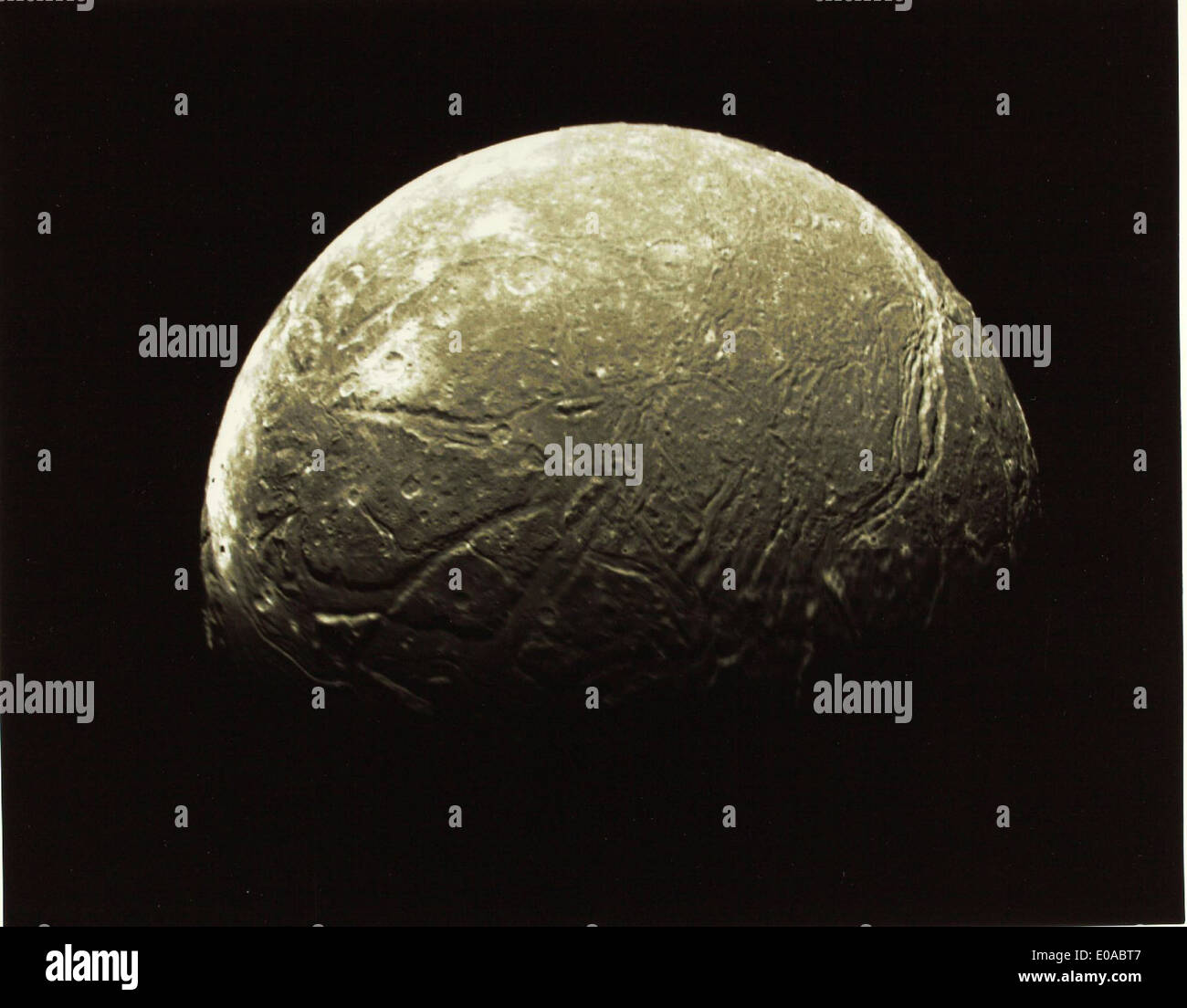Ariel Moon Atmosphere
