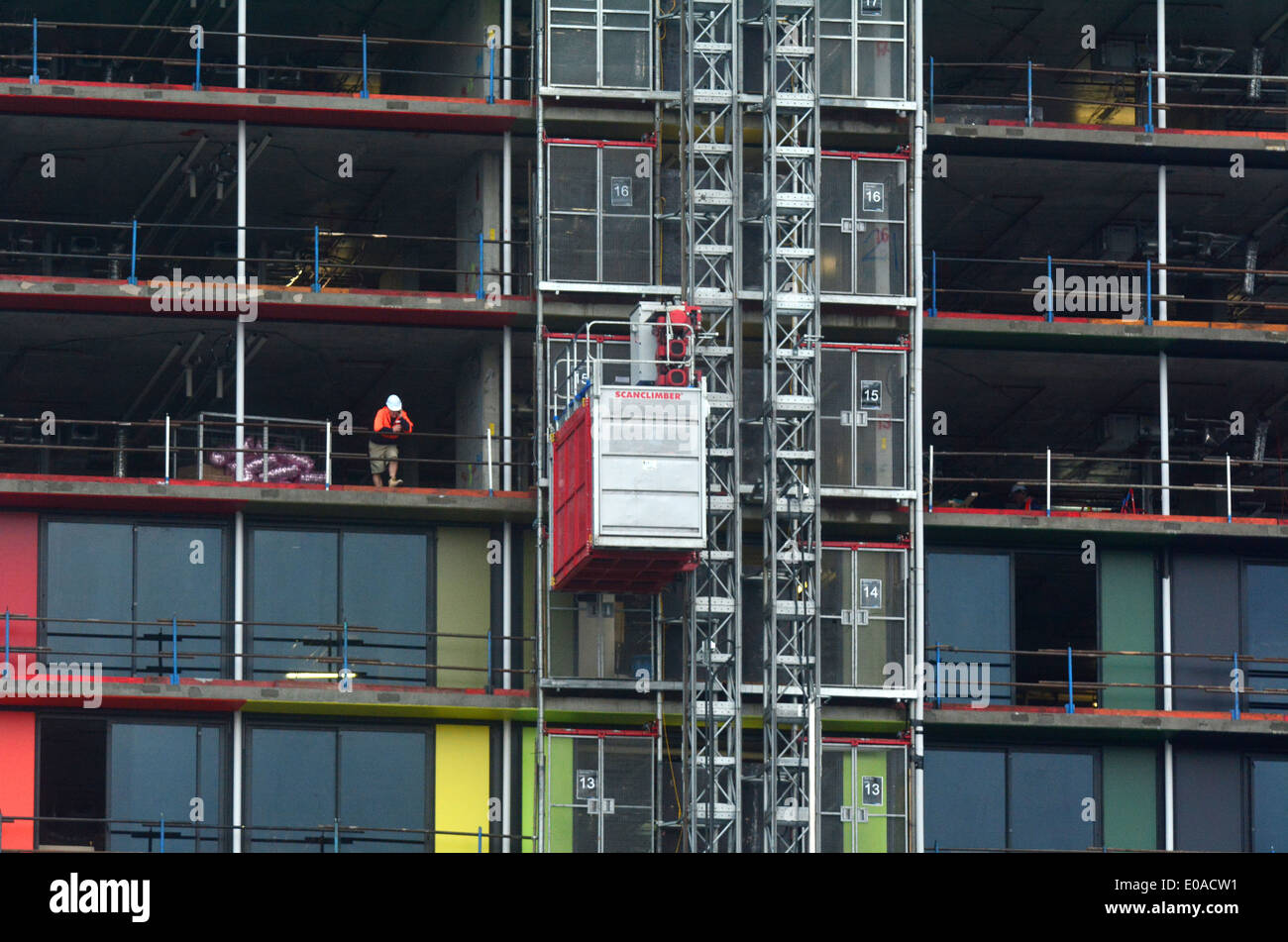 Australian Builder High Resolution Stock Photography and Images - Alamy