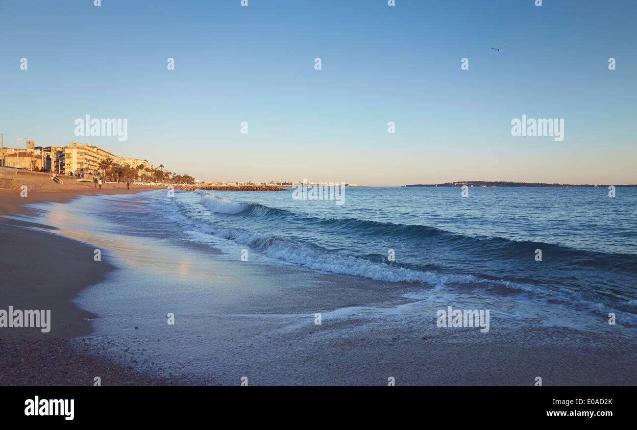Cannes beach hi-res stock photography and images - Alamy