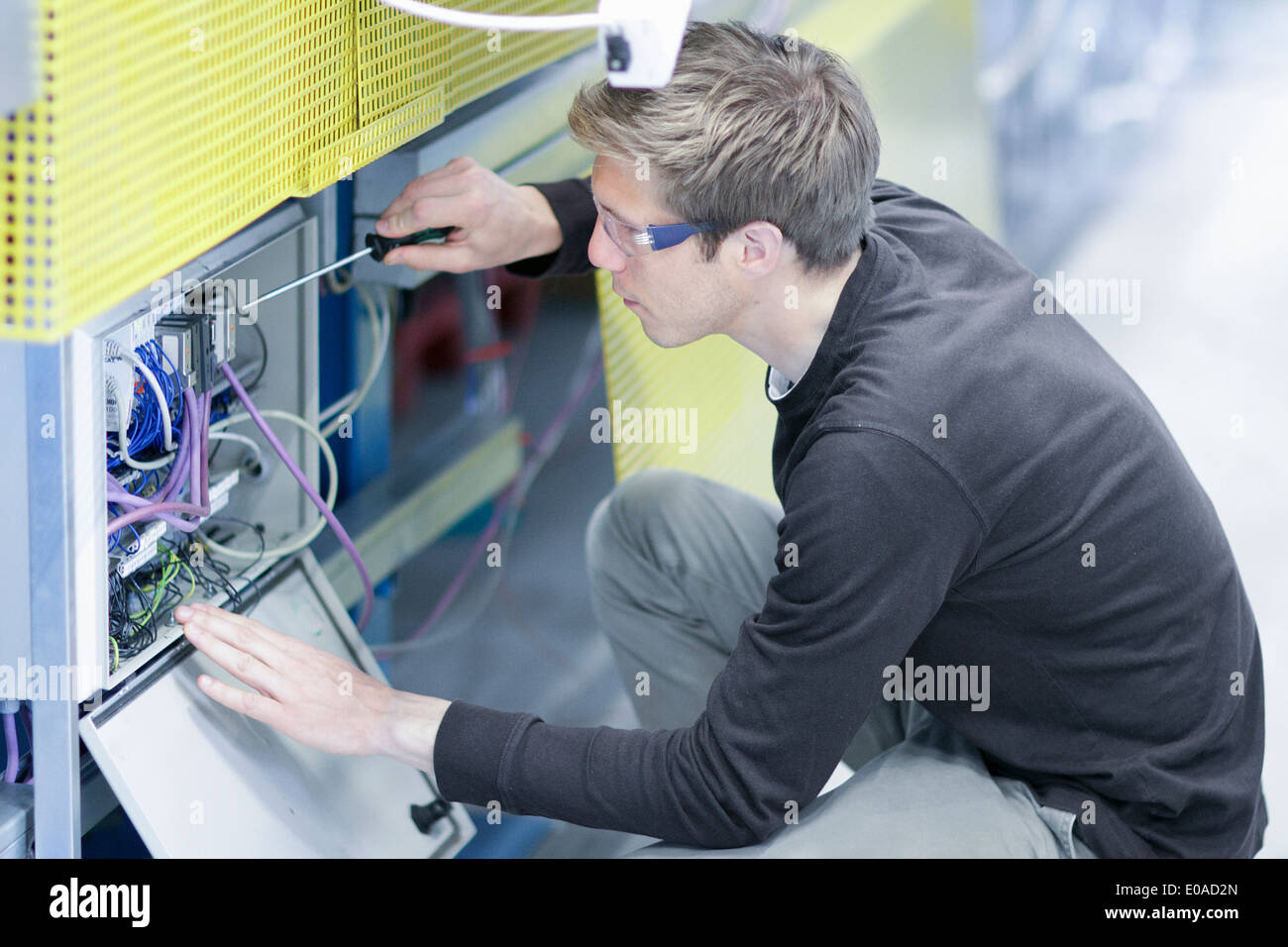 Maintaining power hi-res stock photography and images - Alamy