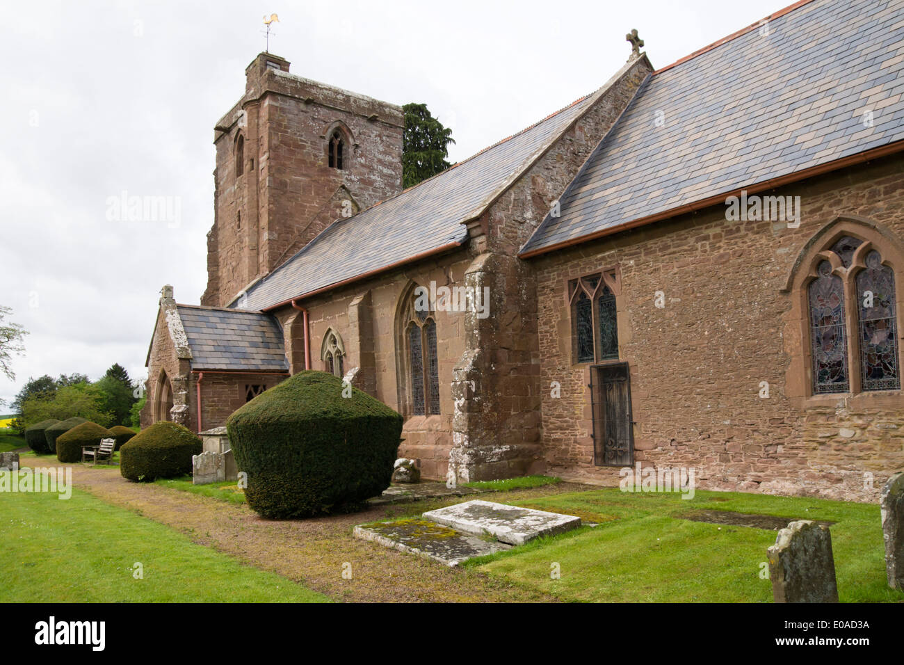 St marys church ross on wye herefordshire hi-res stock photography and ...