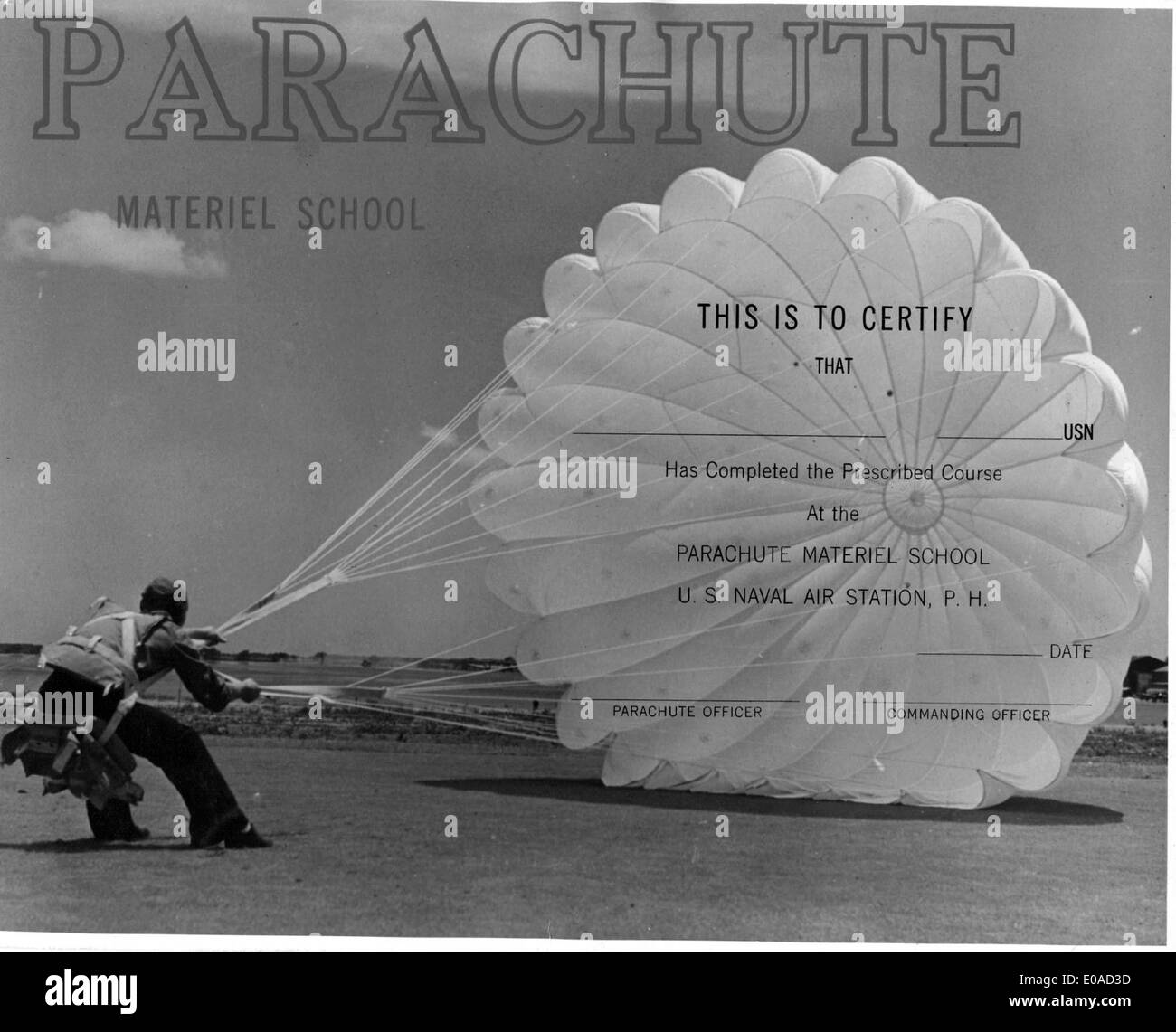Parachute training school hi-res stock photography and images - Alamy