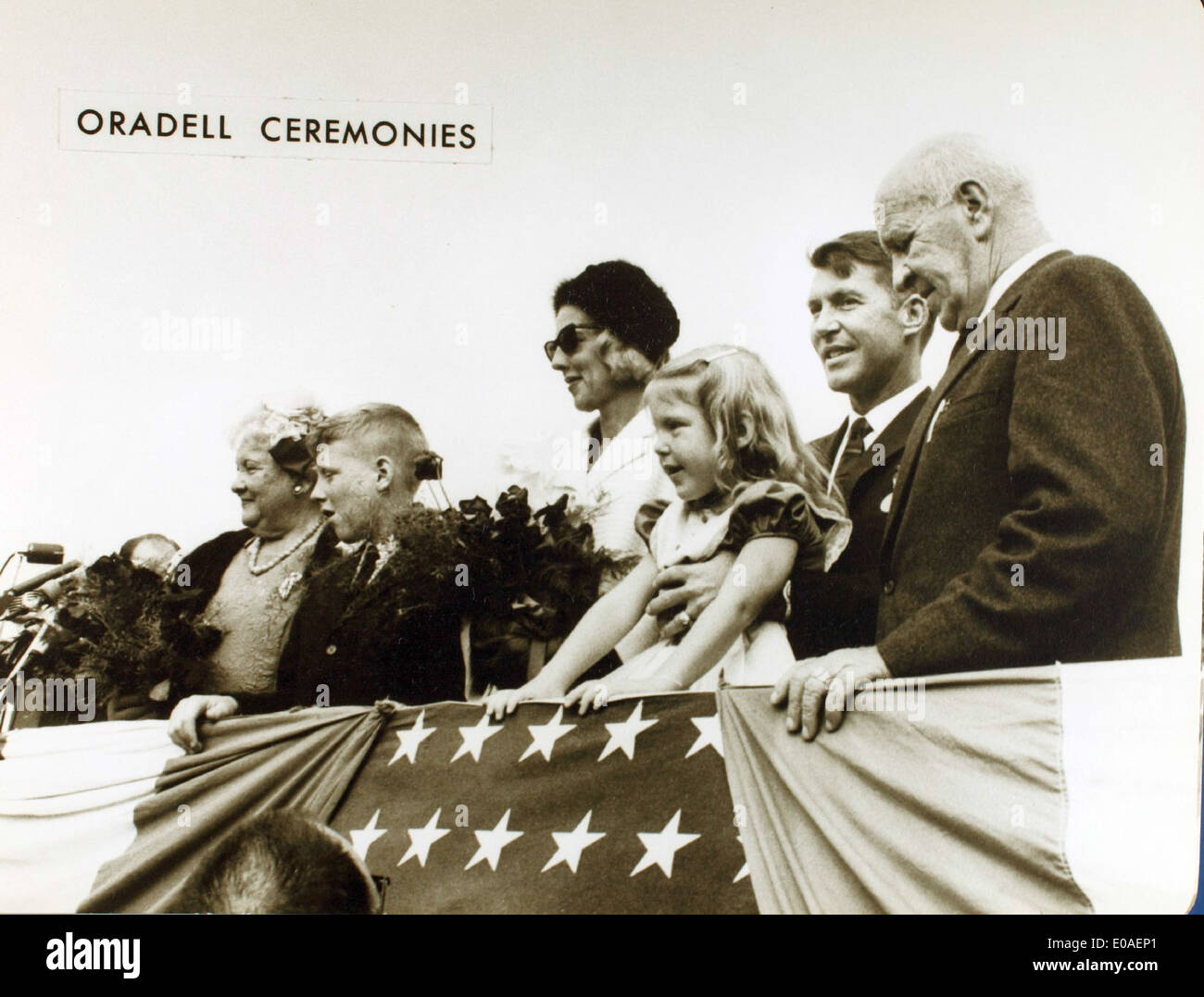 The Sigma 7 spacecraft, piloted by astronaut Wally Schirra during the ...