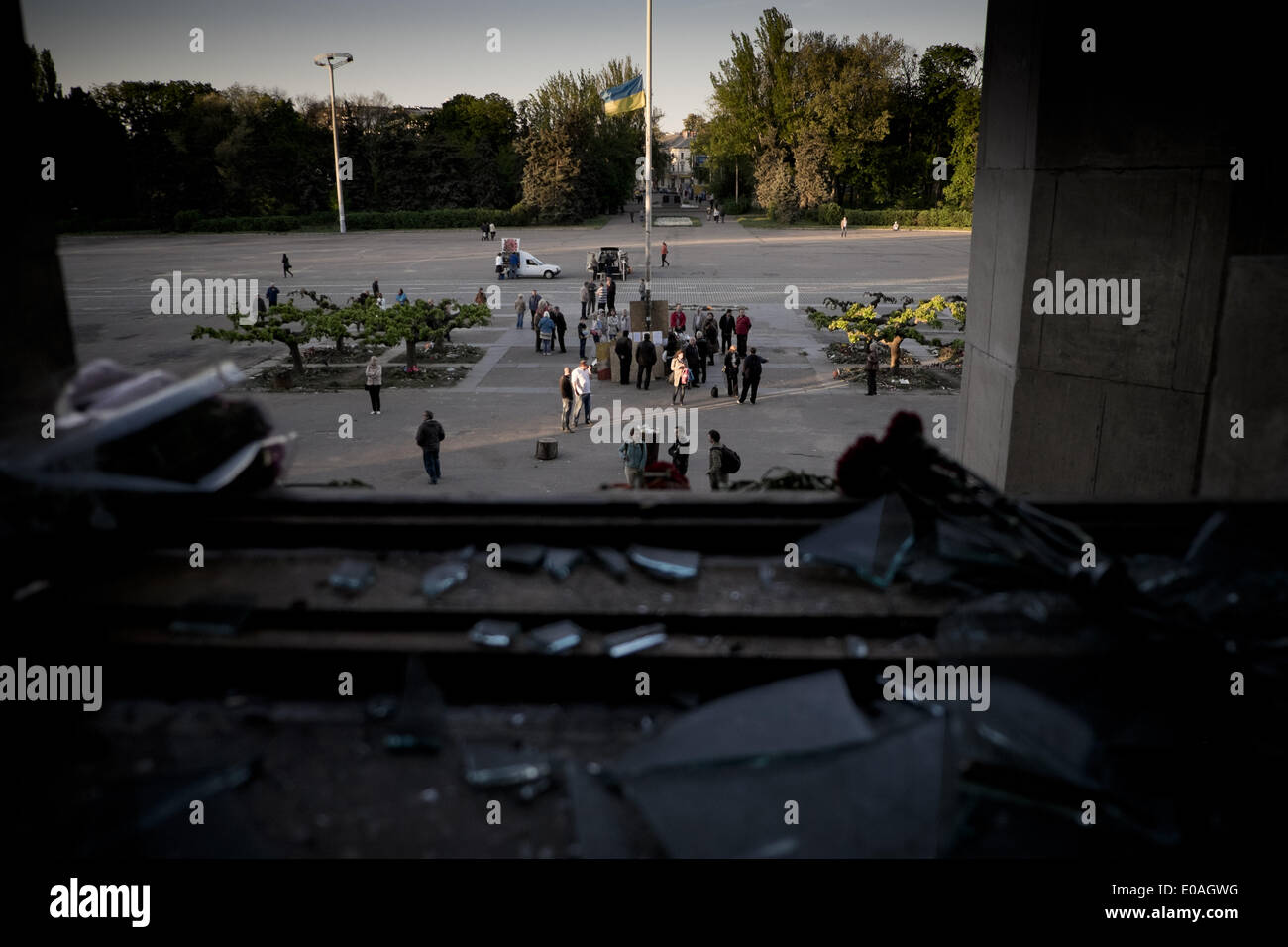 Odessa, Ukraine. 7th May, 2014. A look outside the burnt trade union ...