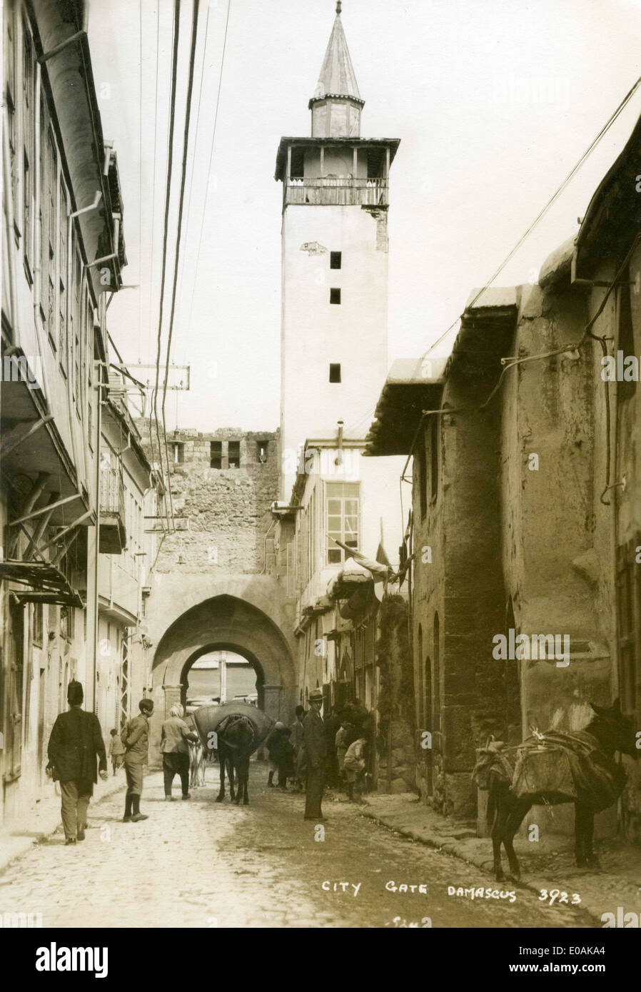 Vintage street scene syria hi-res stock photography and images - Alamy