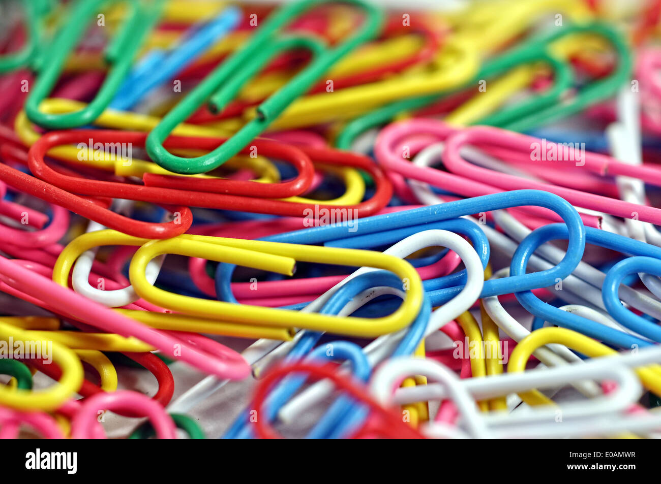 Many colored paper clips hi-res stock photography and images - Alamy