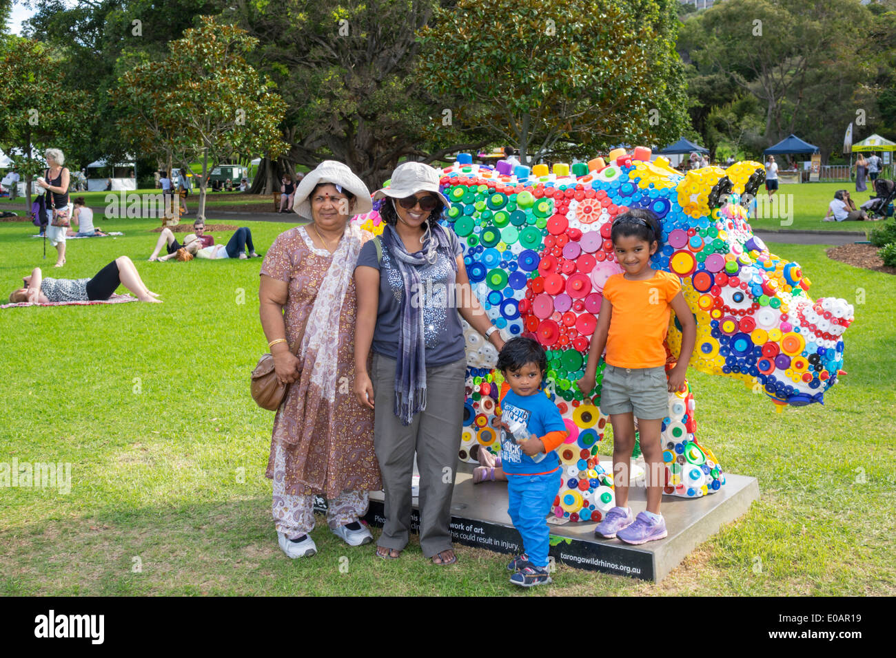 Asian girls in australia hi-res stock photography and images - Alamy