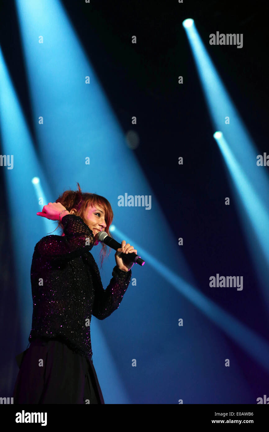 Frankfurt, Germany. 7th May, 2014. French singer Isabelle Geffroy ...