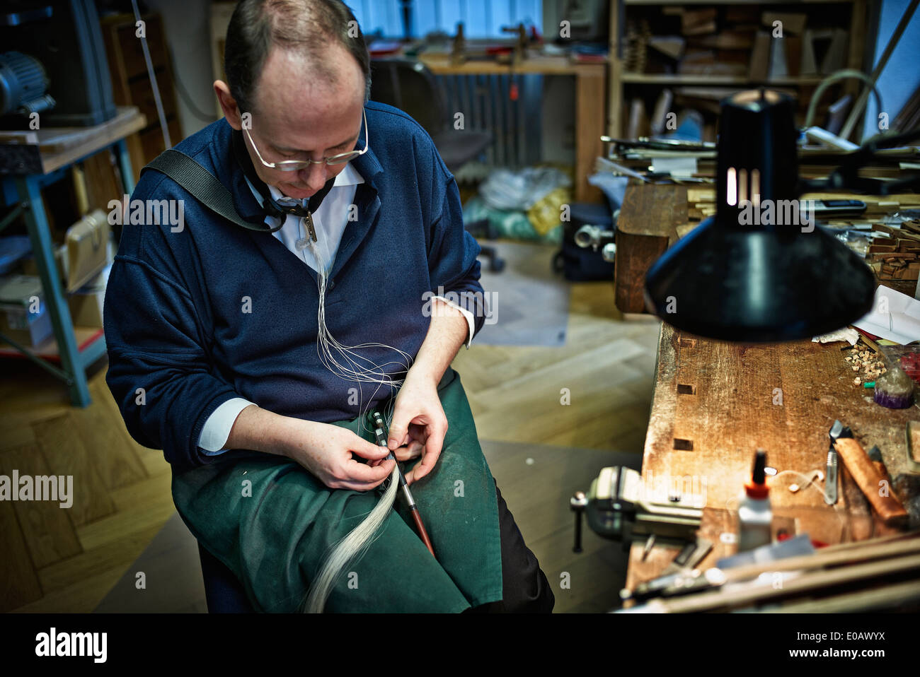 Bow maker hi-res stock photography and images - Alamy