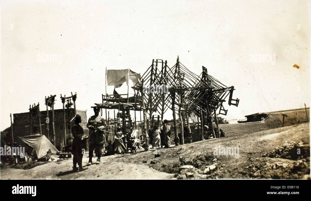 This image documents RAF personnel in Iraq during the Middle Eastern ...