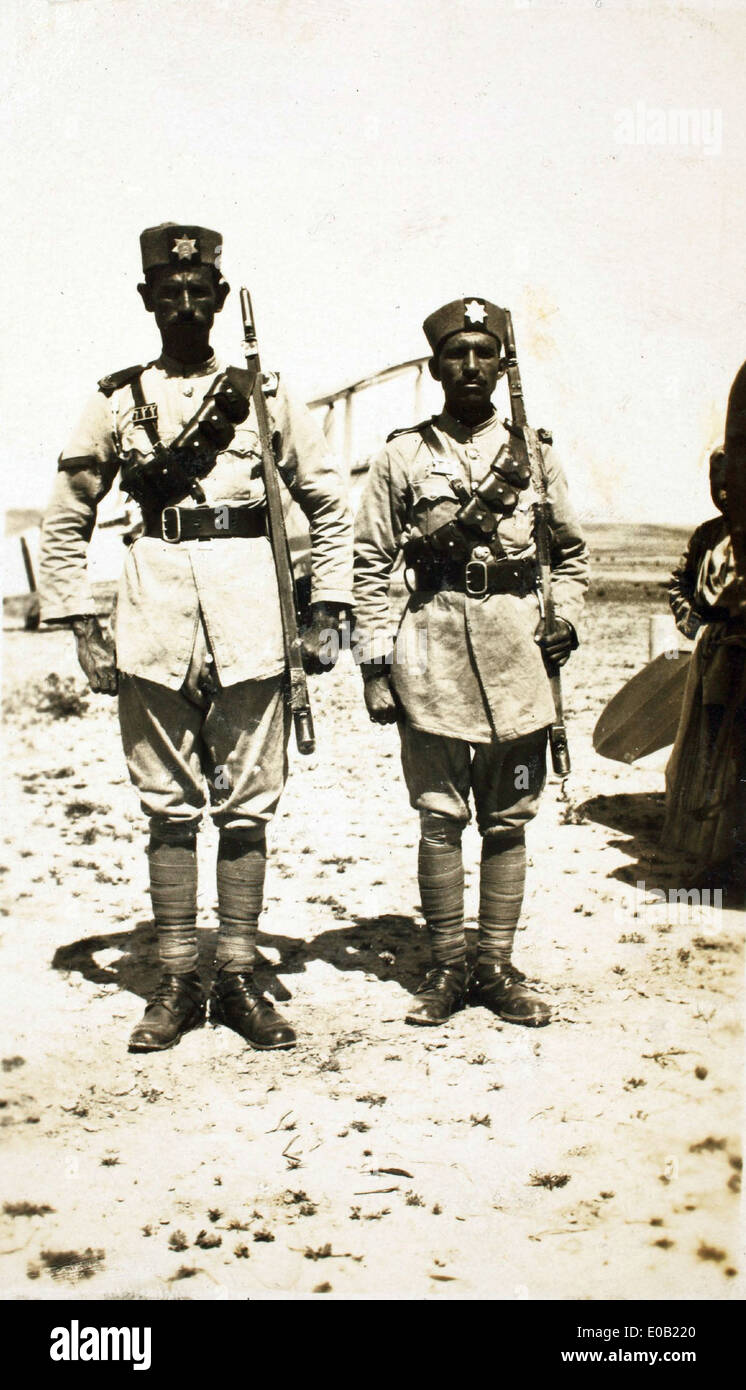 Arab police hi-res stock photography and images - Alamy