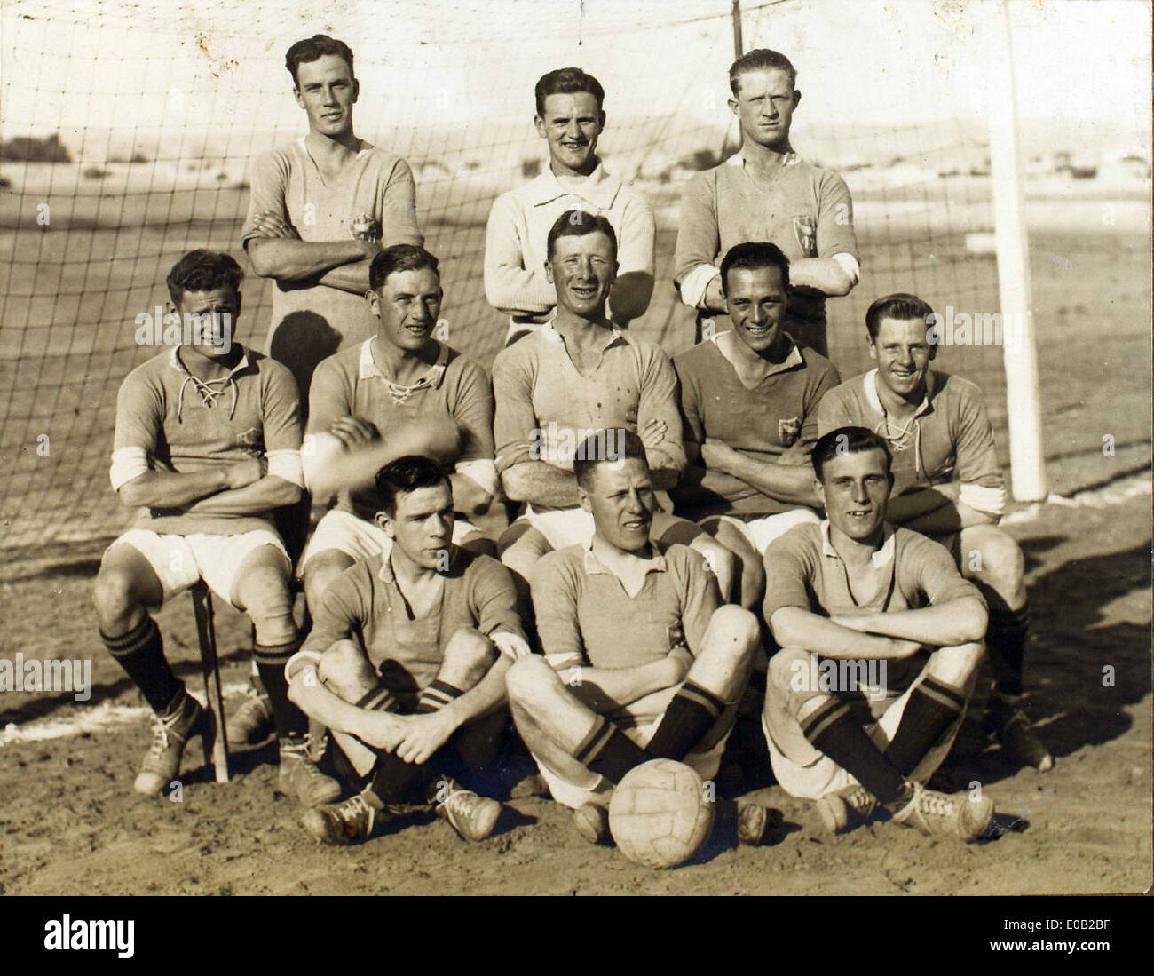 Air force football team hi-res stock photography and images - Alamy