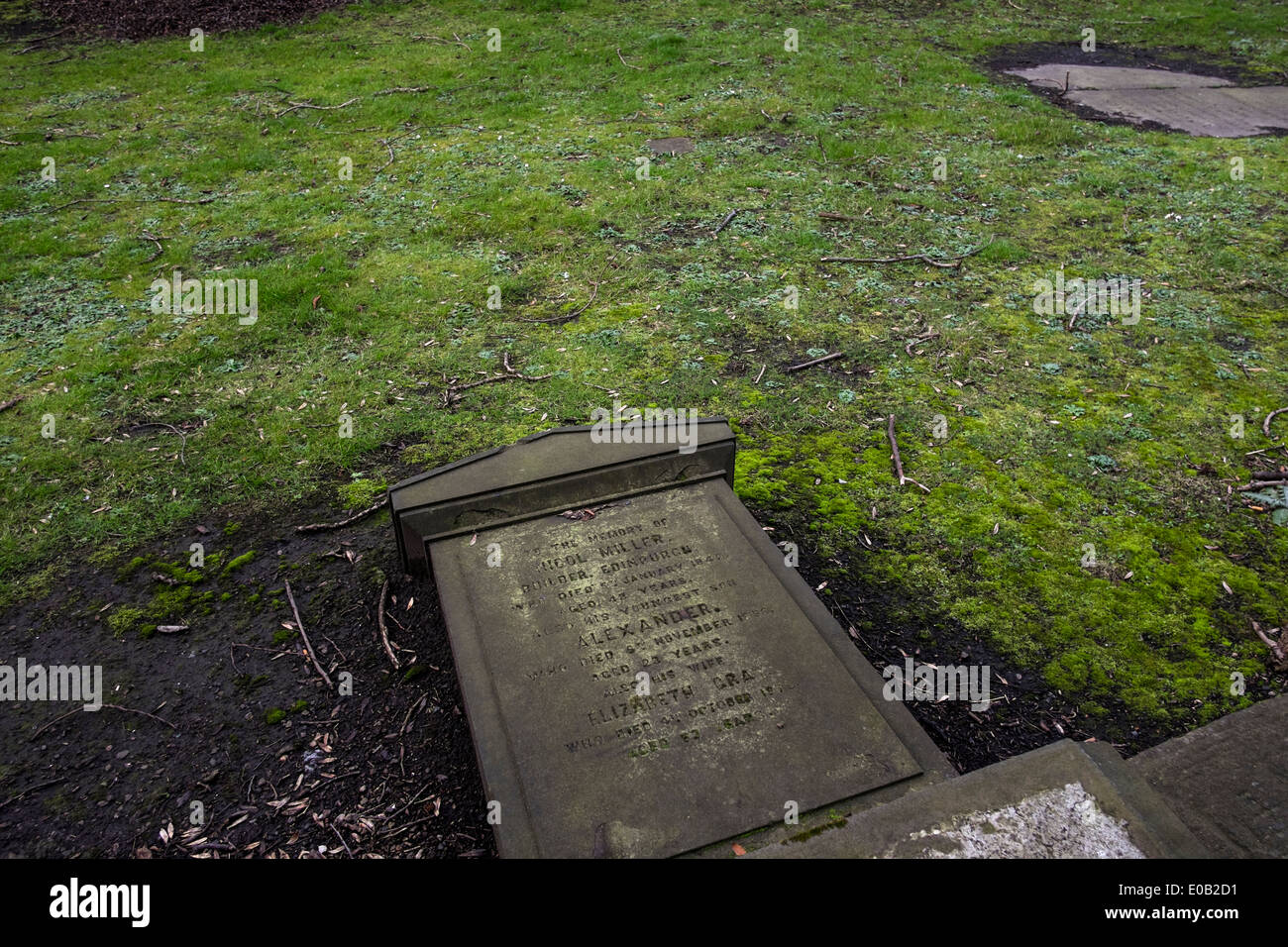Fallen Gravestone High Resolution Stock Photography and Images - Alamy