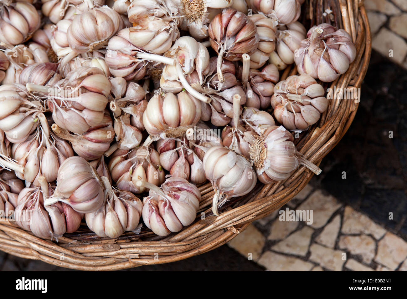 Organic garlic in the basket ingredient food hi-res stock photography ...