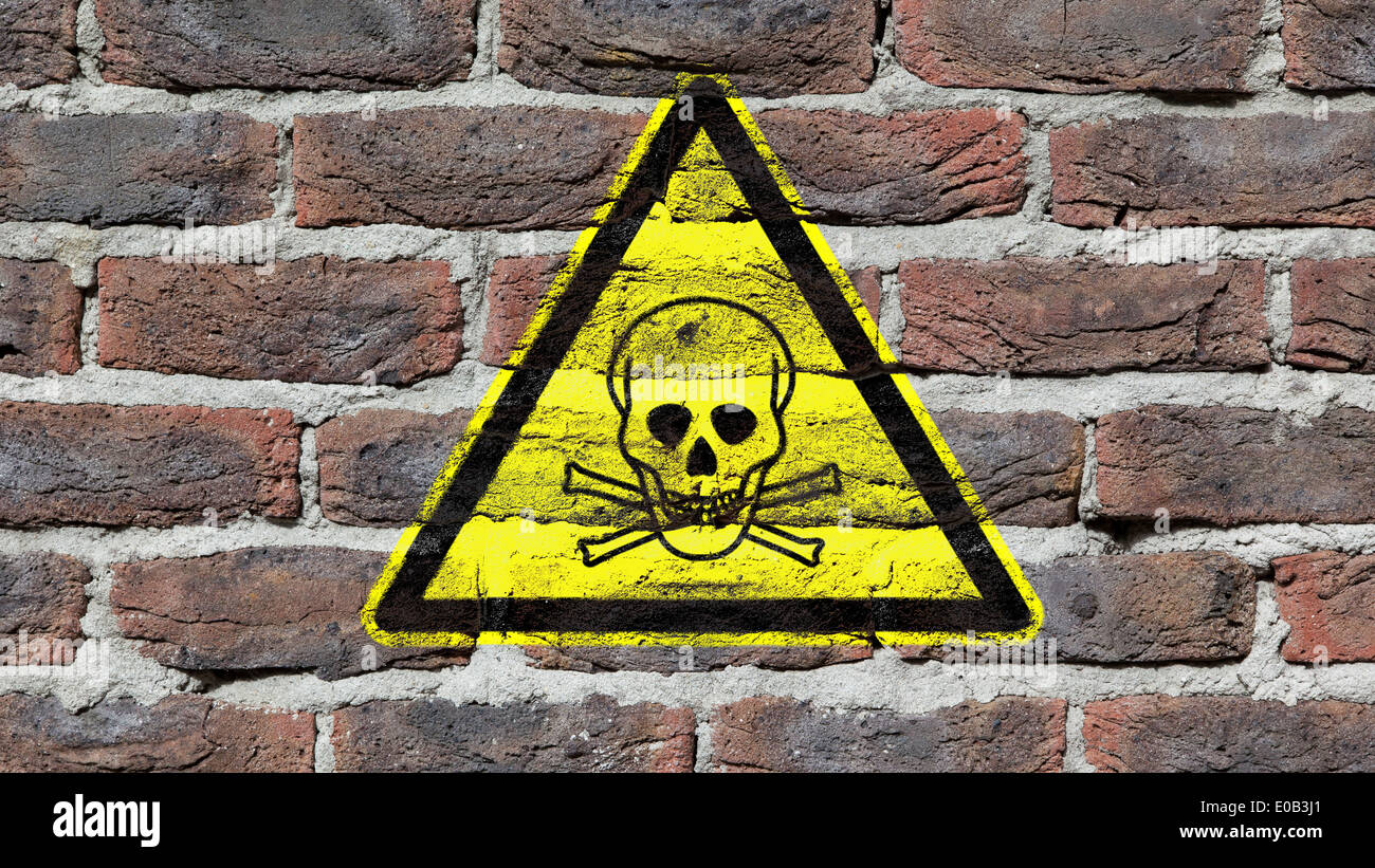 Toxic skull sign historical hi-res stock photography and images - Alamy