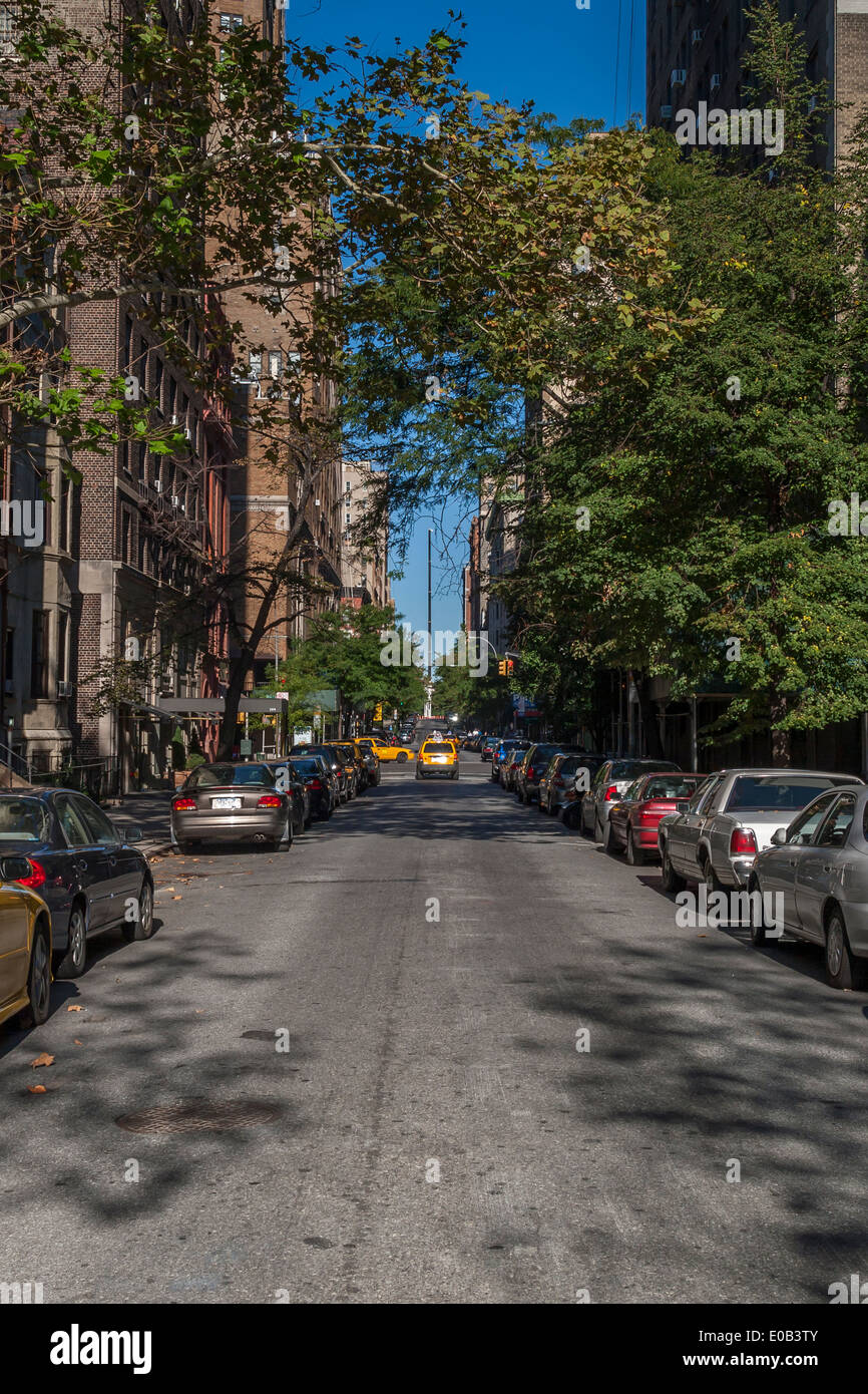 USA, New York State, New York City, Manhattan, residential street at ...