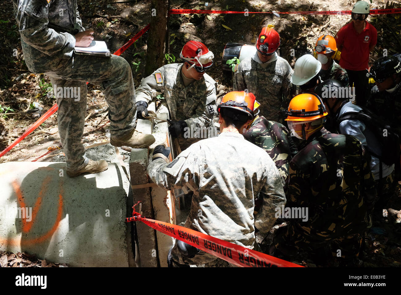 Visayas, Philippines. 8th Apr, 2014. Filipino Military and civilian ...