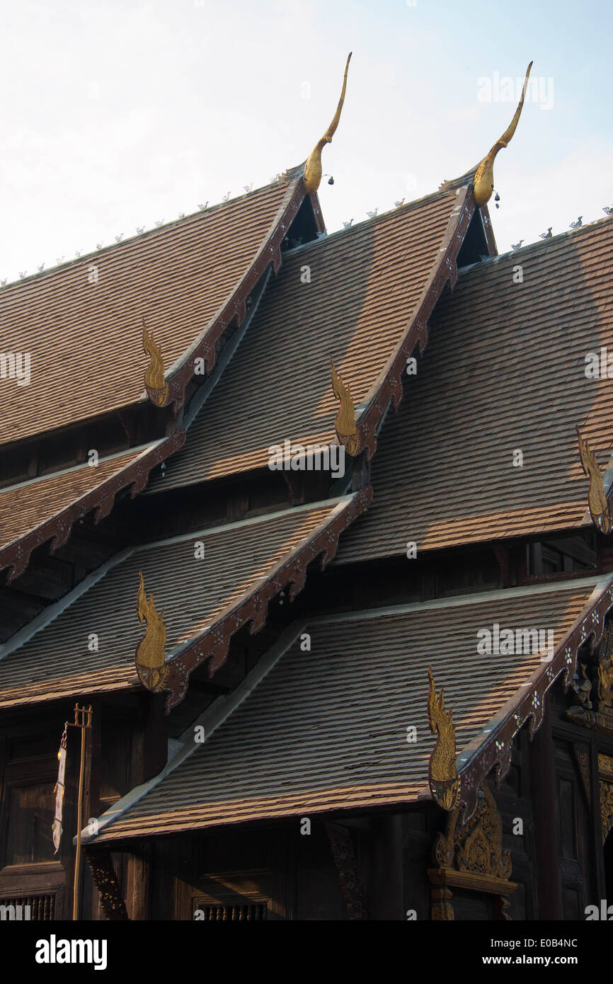 Layered temple roof hi-res stock photography and images - Alamy