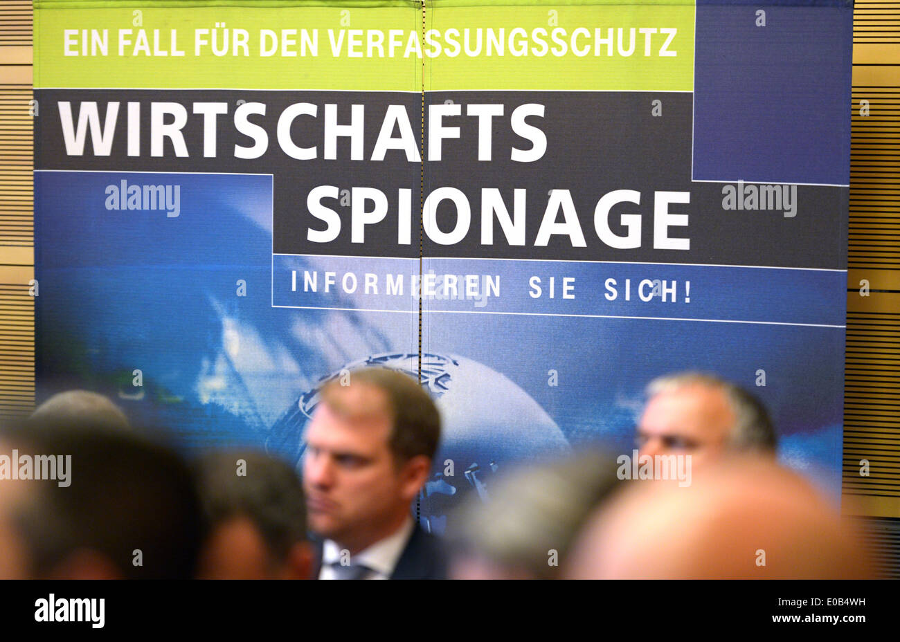 Economic espionage hi-res stock photography and images - Alamy