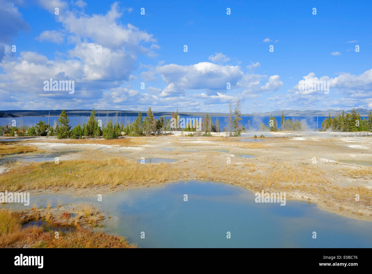 Yellowstone west thumb hi-res stock photography and images - Alamy