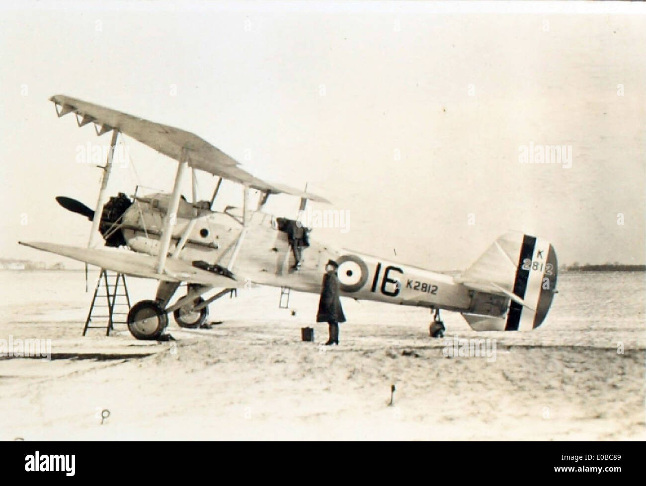 This image shows the Vickers Vilderbeste aircraft at Cranwell on ...