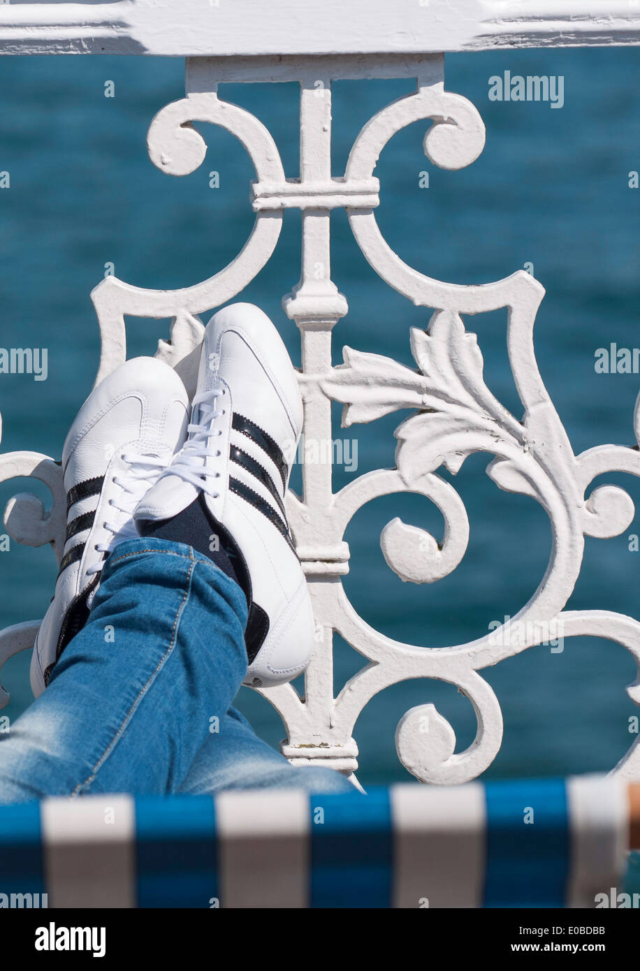 Putting feet up hi-res stock photography and images - Alamy