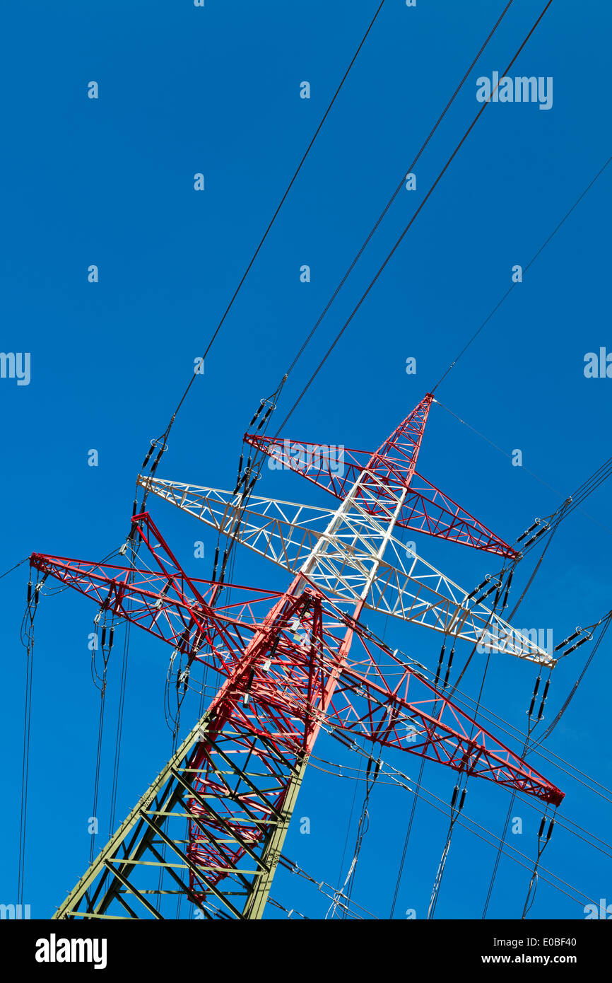 Hochspannungs strommast hi-res stock photography and images - Alamy