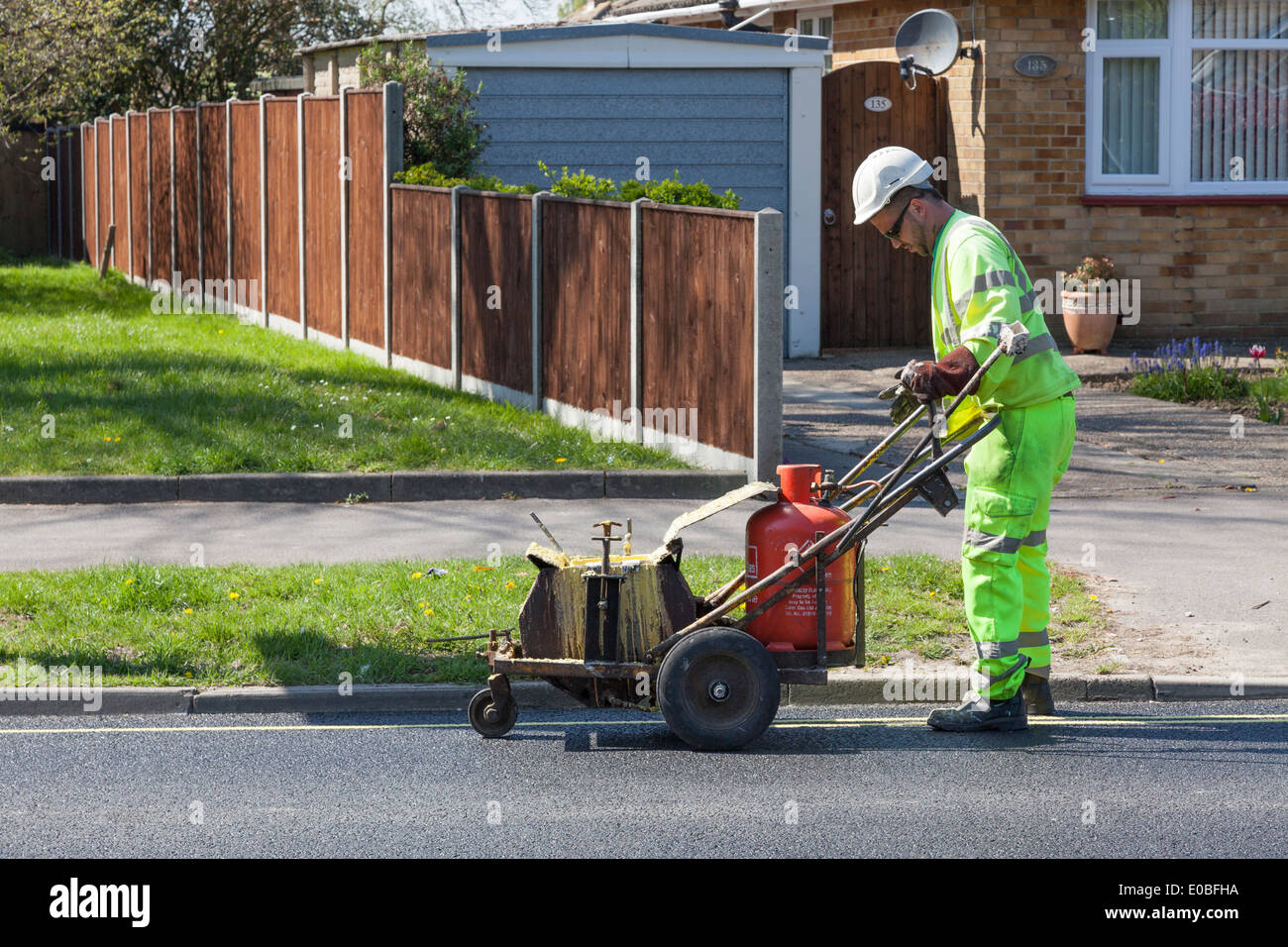 Workman Painting High Resolution Stock Photography and Images - Alamy