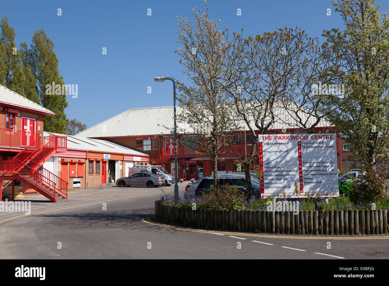 Industrial units hi-res stock photography and images - Alamy