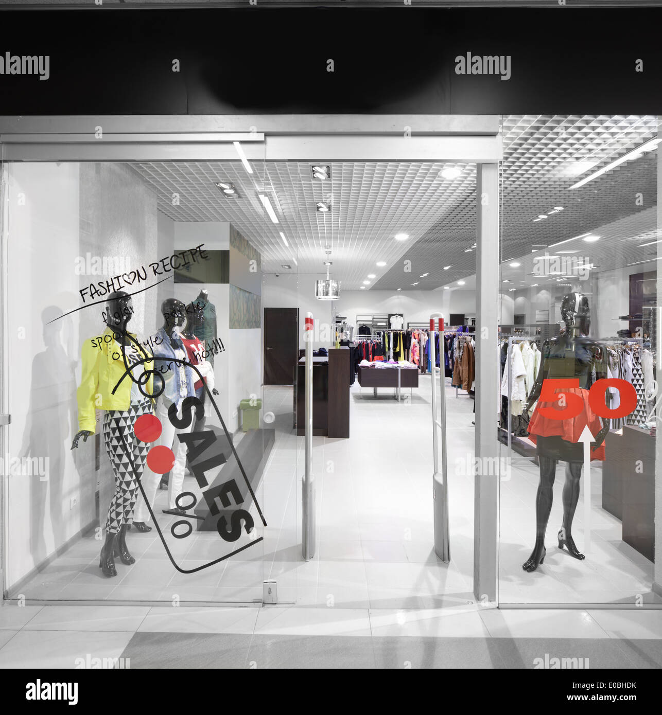 bright and fashionable window of modern european store Stock Photo - Alamy