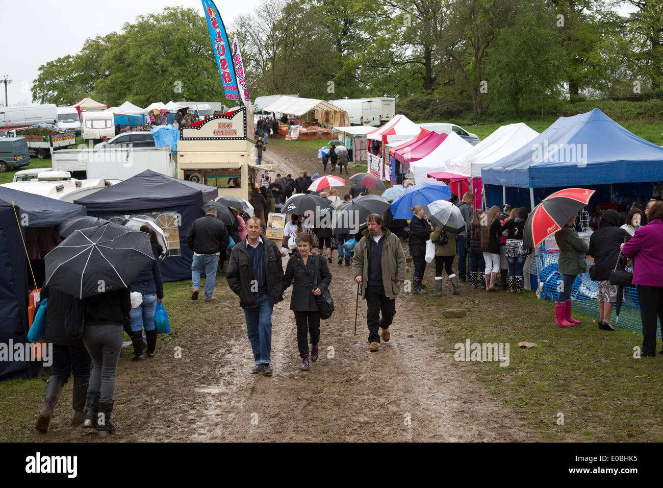 Gypsy horse fair at Stow on the Wold on a very wet day Stock Photo - Alamy