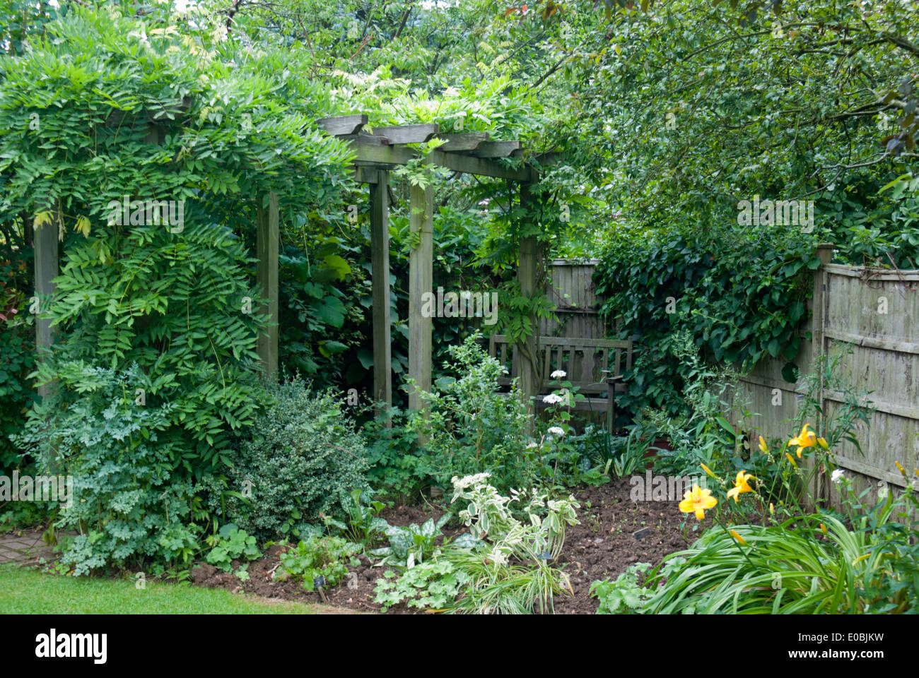 External planting hi-res stock photography and images - Alamy