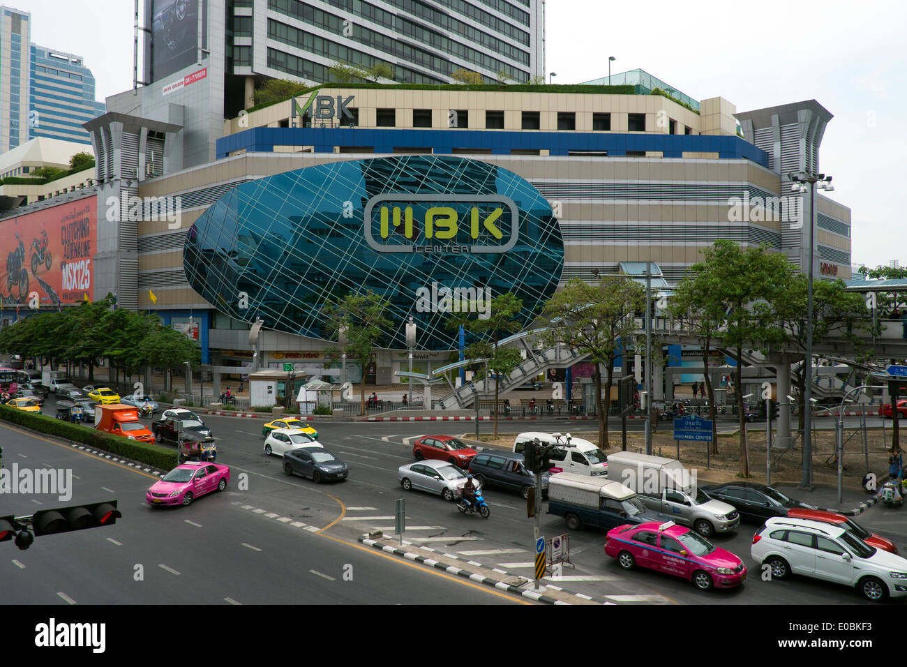 Mbk shopping centre mall bangkok thailand hi-res stock photography and ...