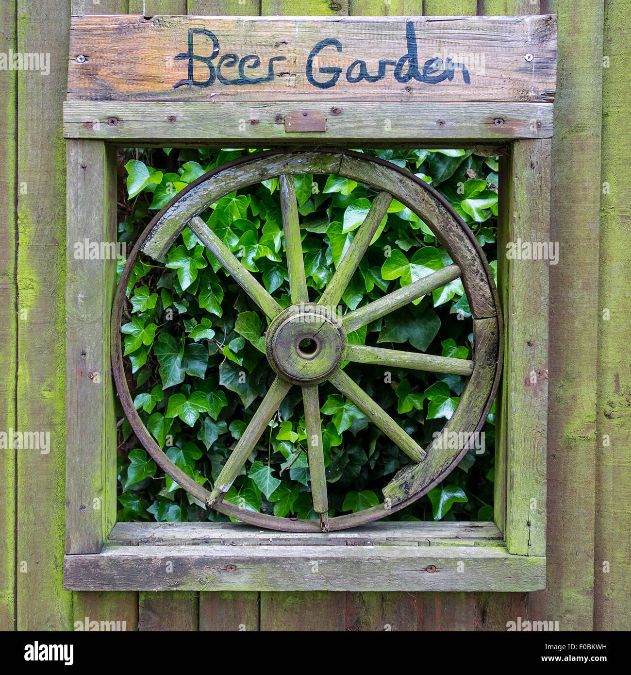 Beer garden sign hi-res stock photography and images - Alamy