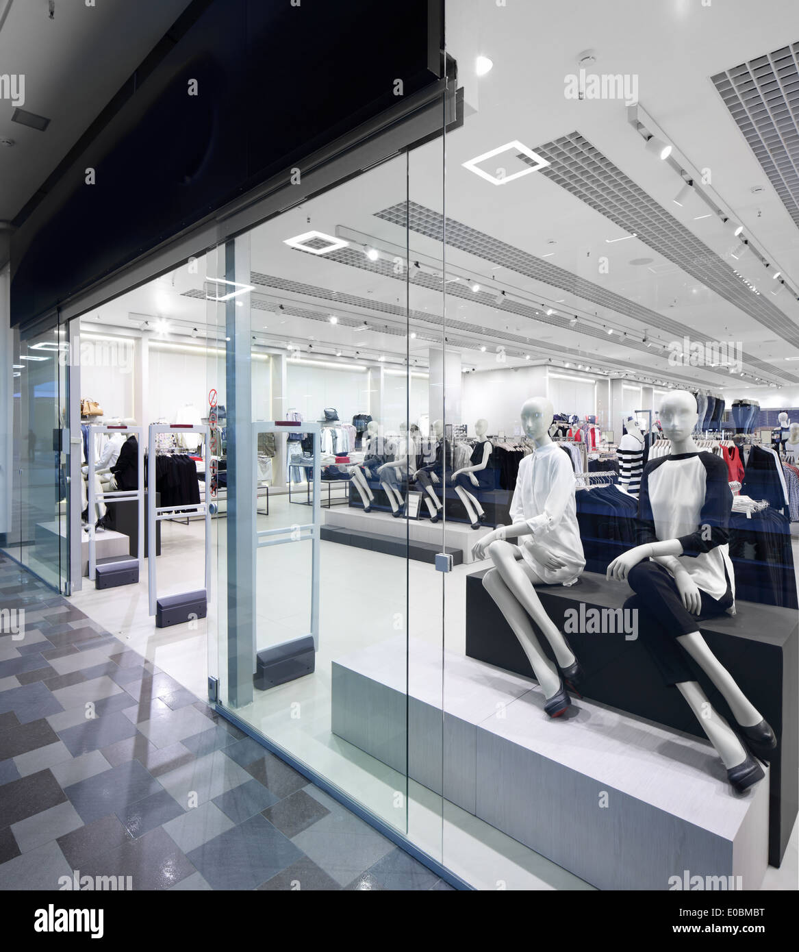 bright and fashionable window of modern european store Stock Photo - Alamy