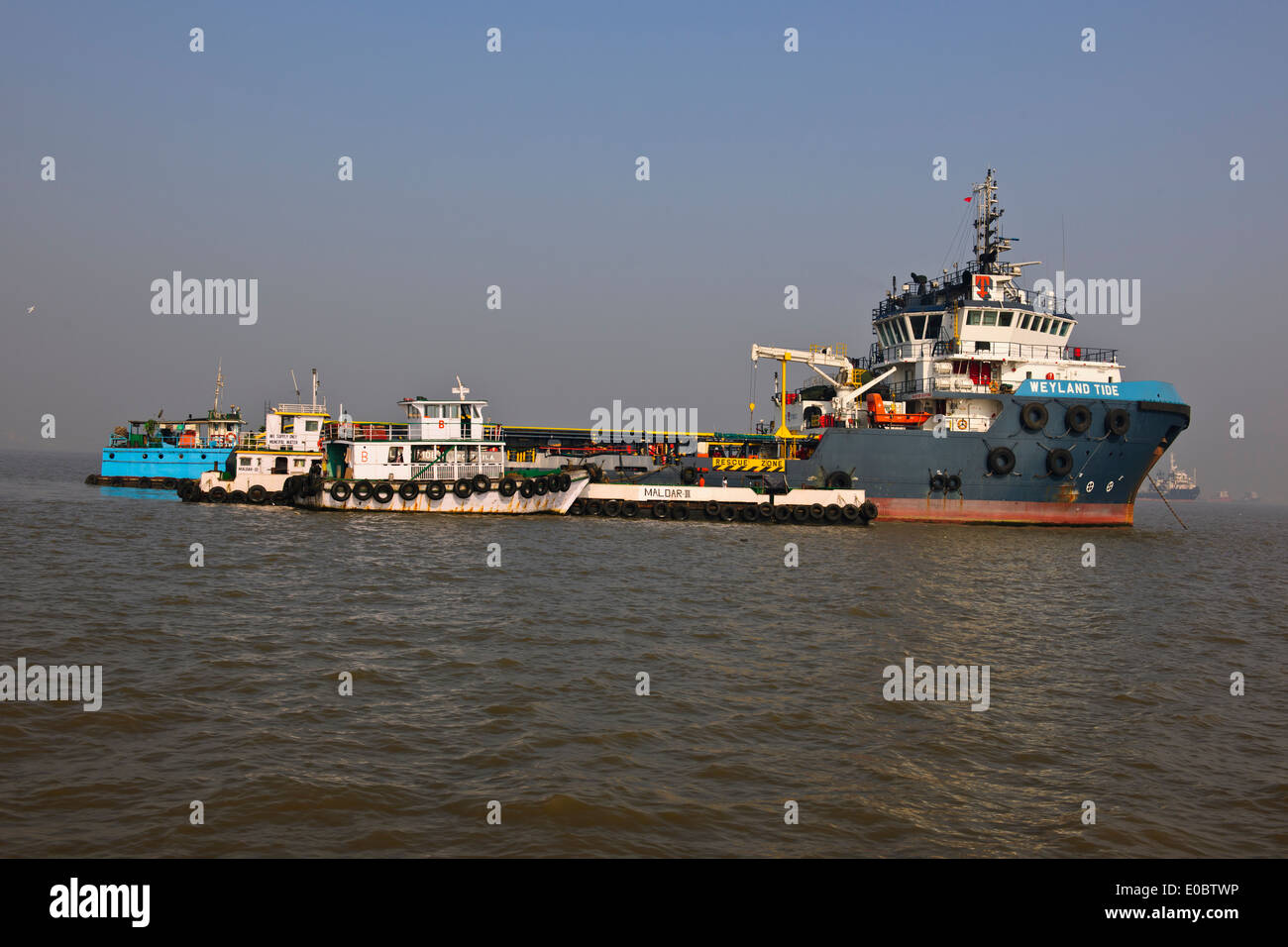 Jawaharlal nehru port in mumbai hi-res stock photography and images - Alamy