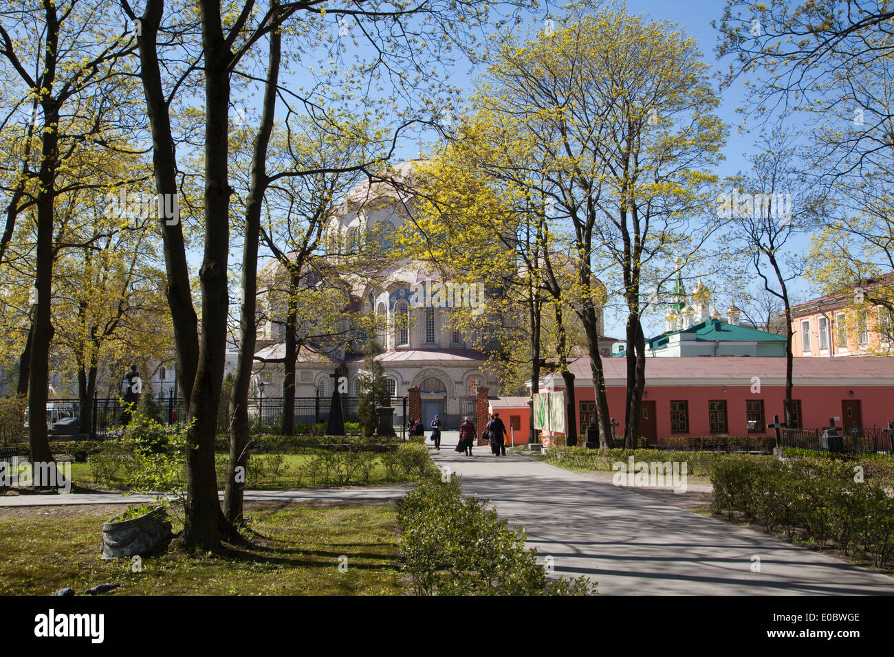 Novodevichy cemetery hi-res stock photography and images - Alamy