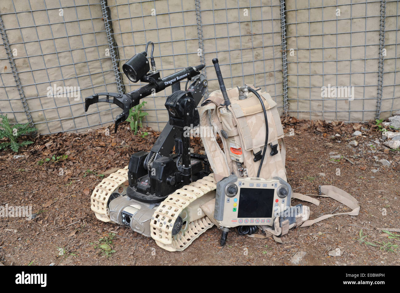 DRAGON RUNNER is a lightweight, back-packable, multi-terrain robot ...