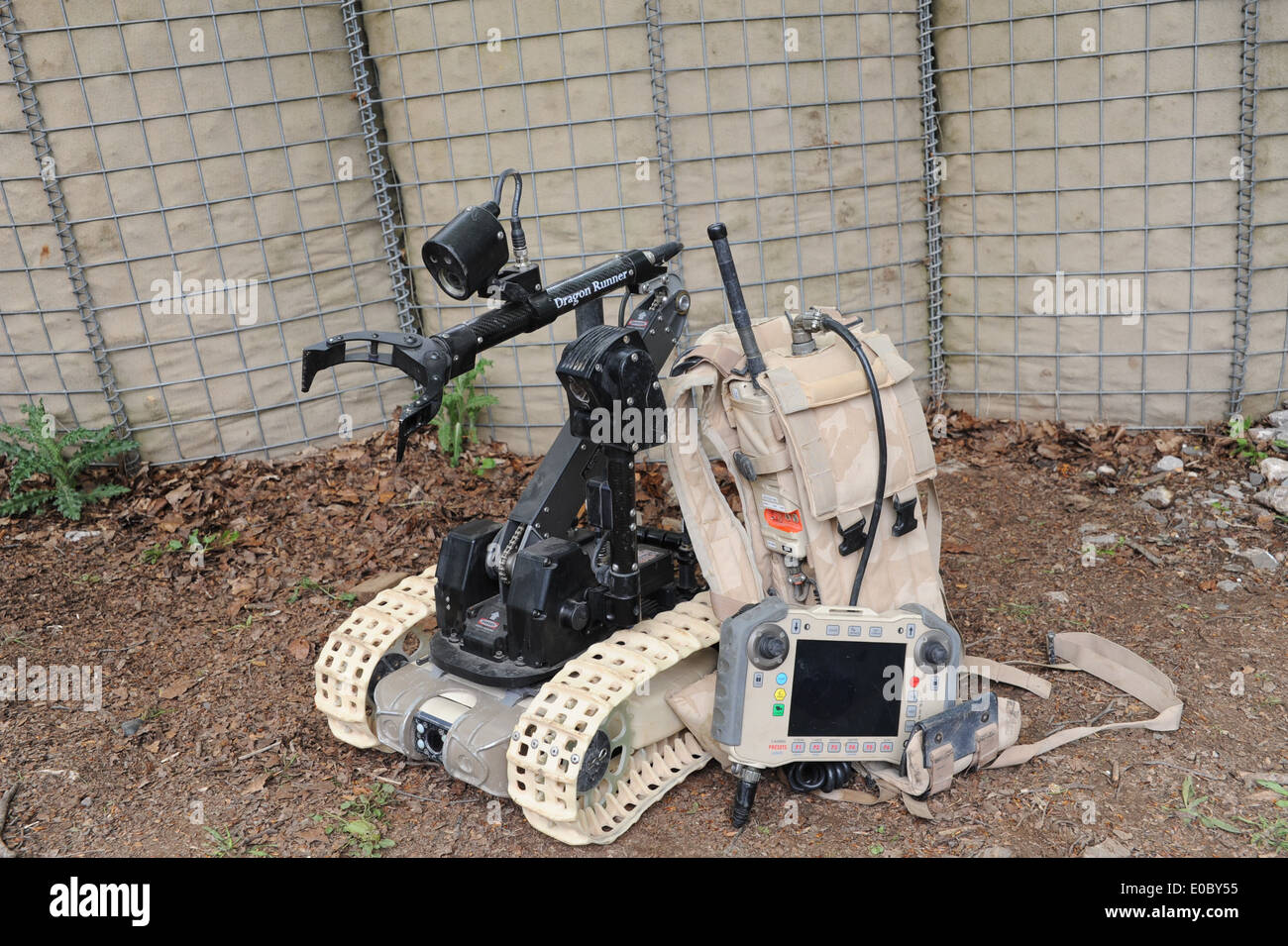 DRAGON RUNNER is a lightweight, back-packable, multi-terrain robot ...