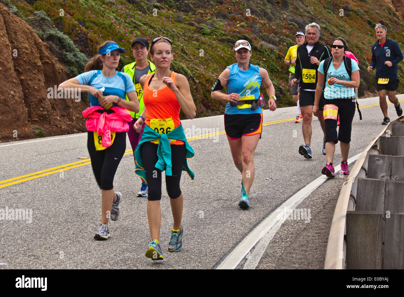 Marathon runners hi-res stock photography and images - Alamy
