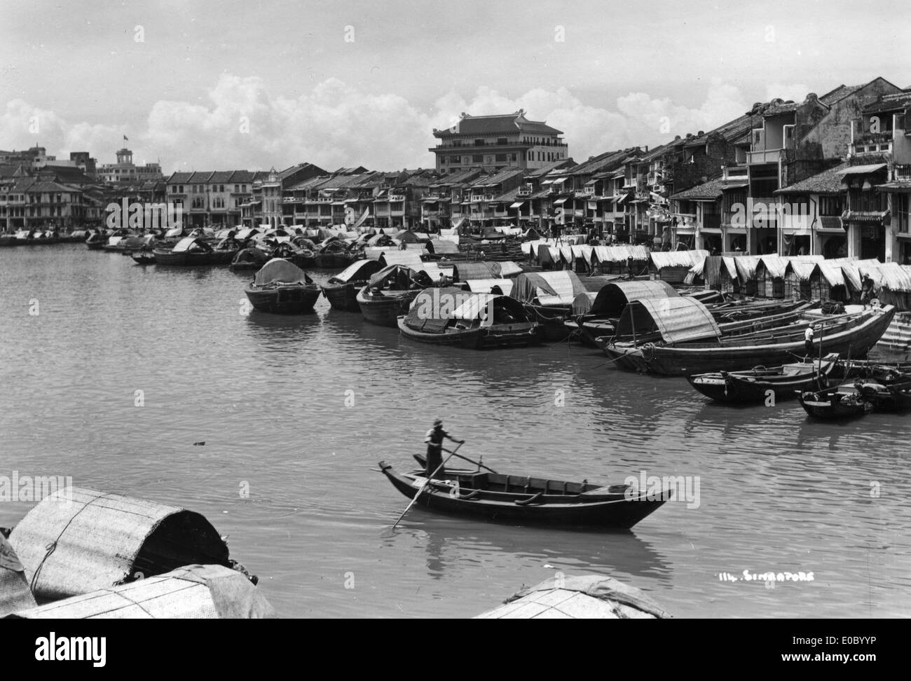 Singapore 1920s hi-res stock photography and images - Alamy
