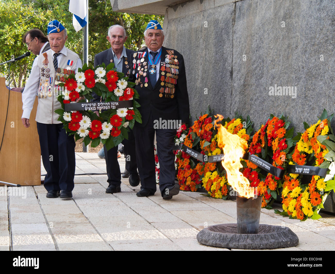 Disabled veterans world war ii hi-res stock photography and images - Alamy