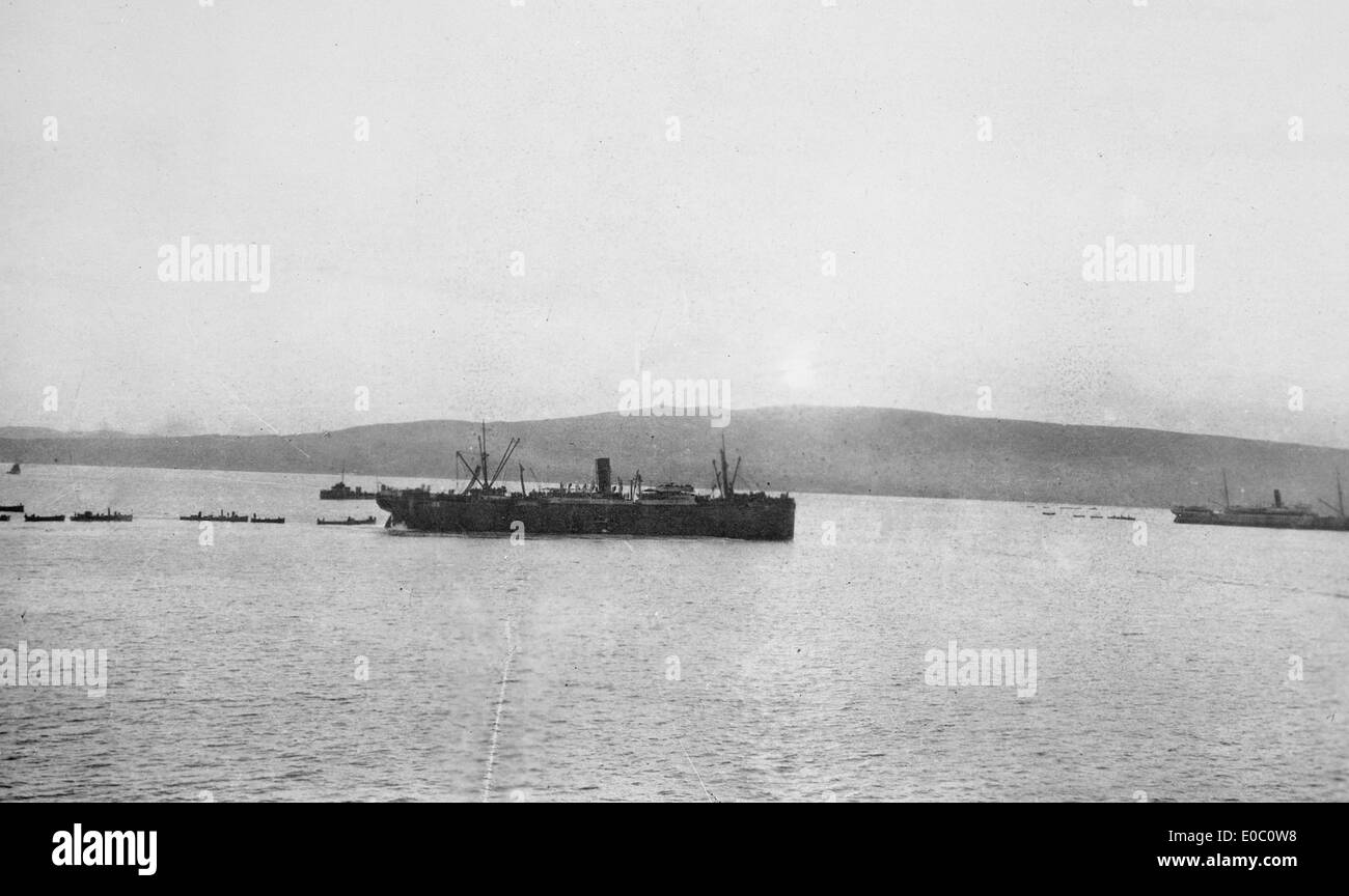 A photograph depicting the landing at Gallipoli during the Anzac Day ...