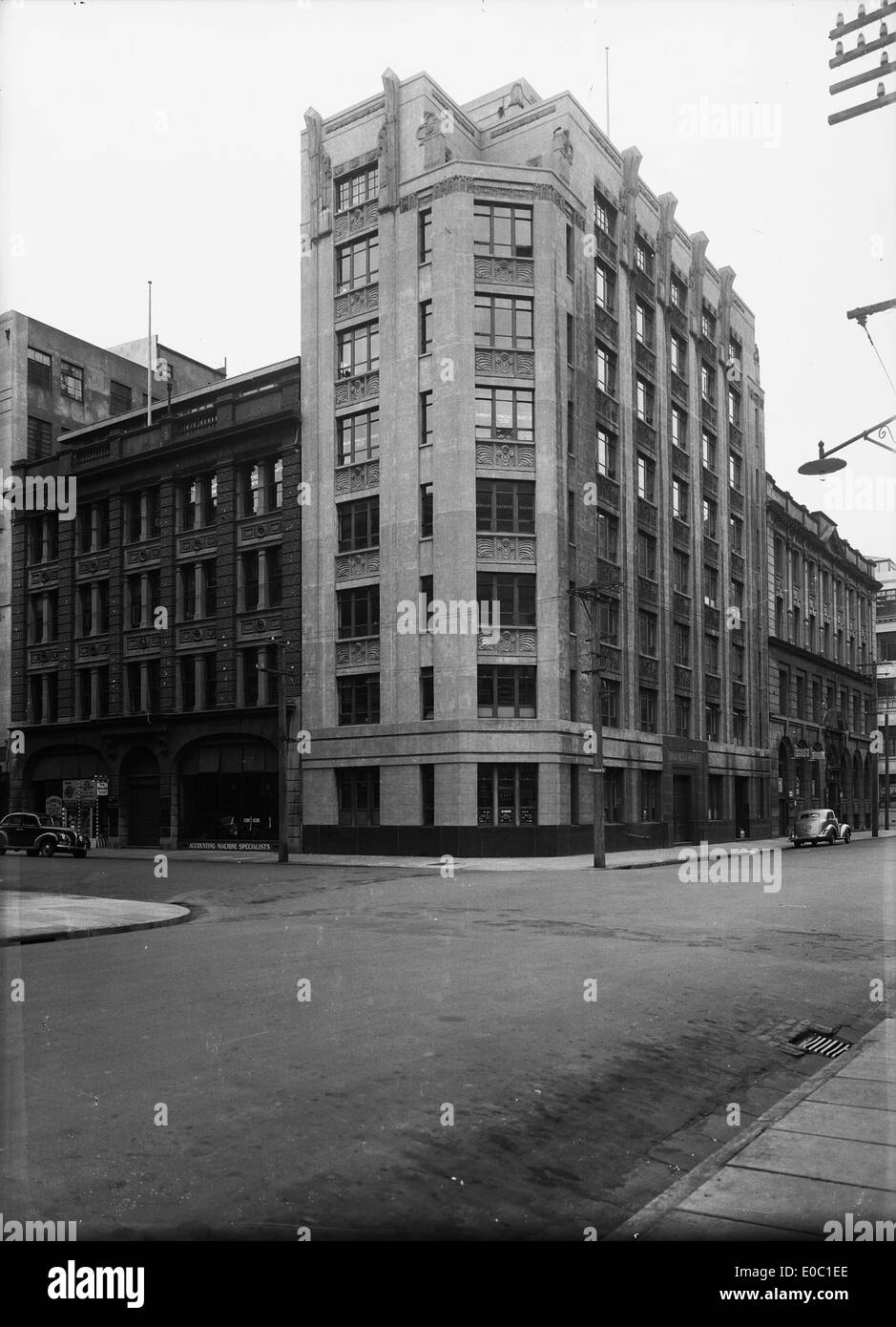 Building Facade Design 1940