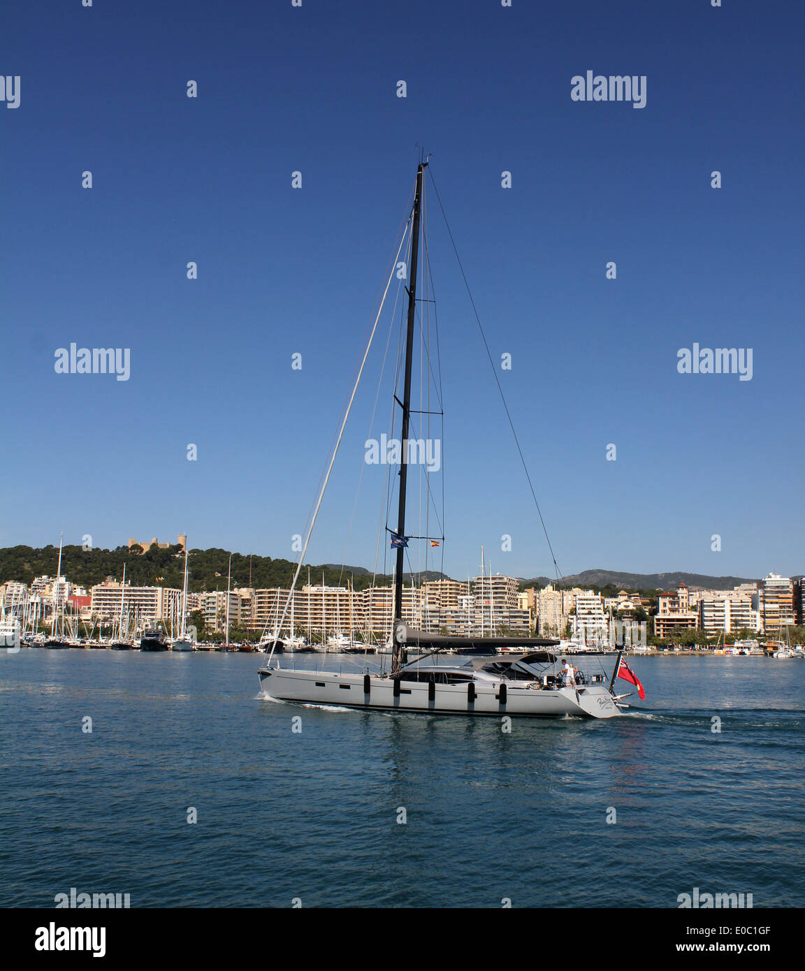Luxury Mallorca - Luxury Sailing Yacht - Palma Paseo Maritimo + marinas ...