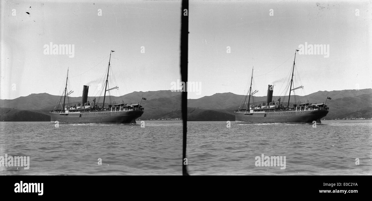 Steam ship Mararoa in Akaroa Harbour, 1909 Stock Photo - Alamy