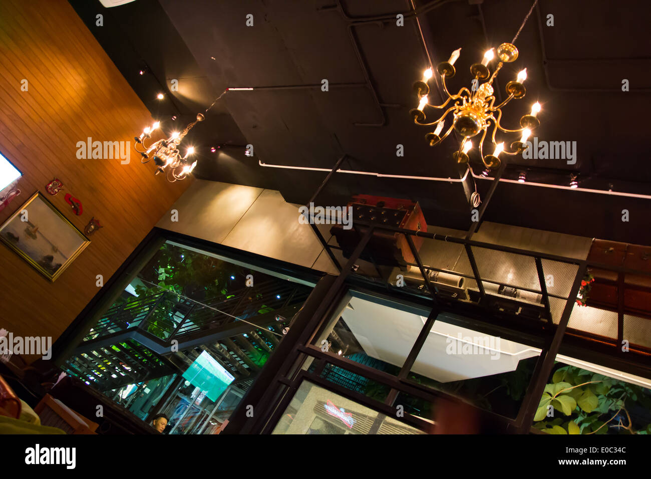 Restaurant at night Stock Photo - Alamy